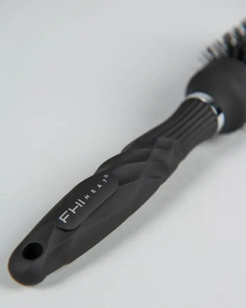 LUXURY BRANDS LLC Thermal Ceramic Brush - 1.5"